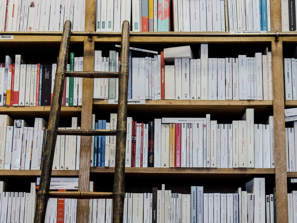 Discover 13 of the Best Bookshops in London - Roaming Required