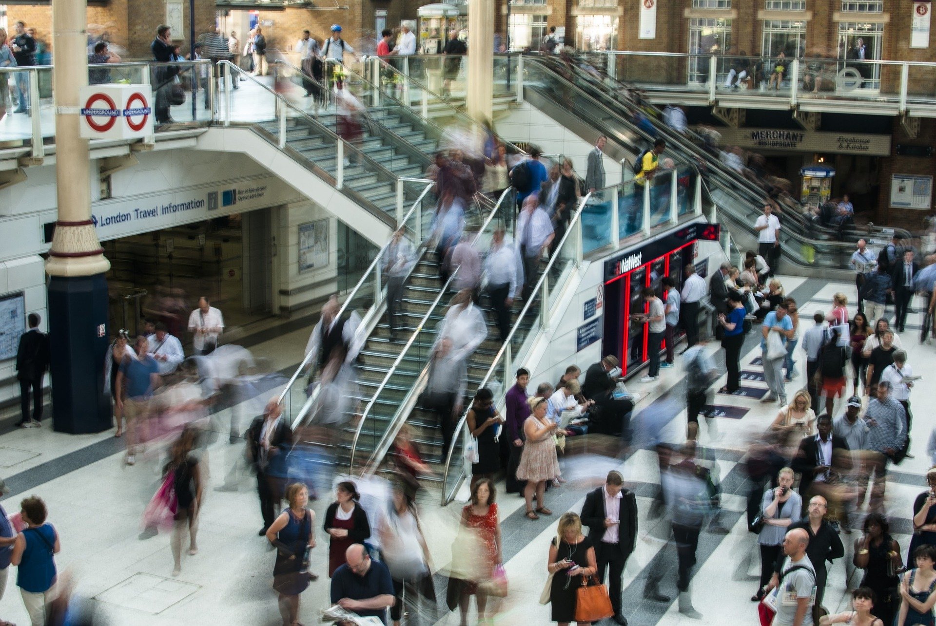 Tube Etiquette-The Unspoken Rules of the London Underground - Roaming ...
